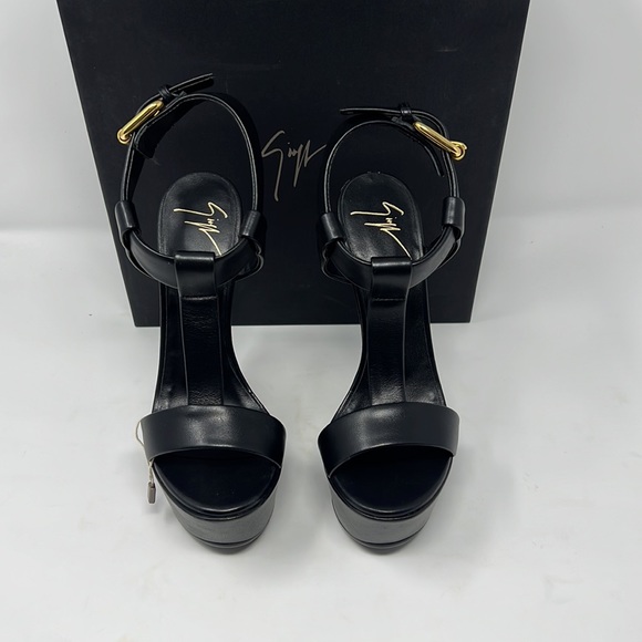 Giuseppe Zanotti | Shoes | Giuseppe Zanotti Heels | Poshmark